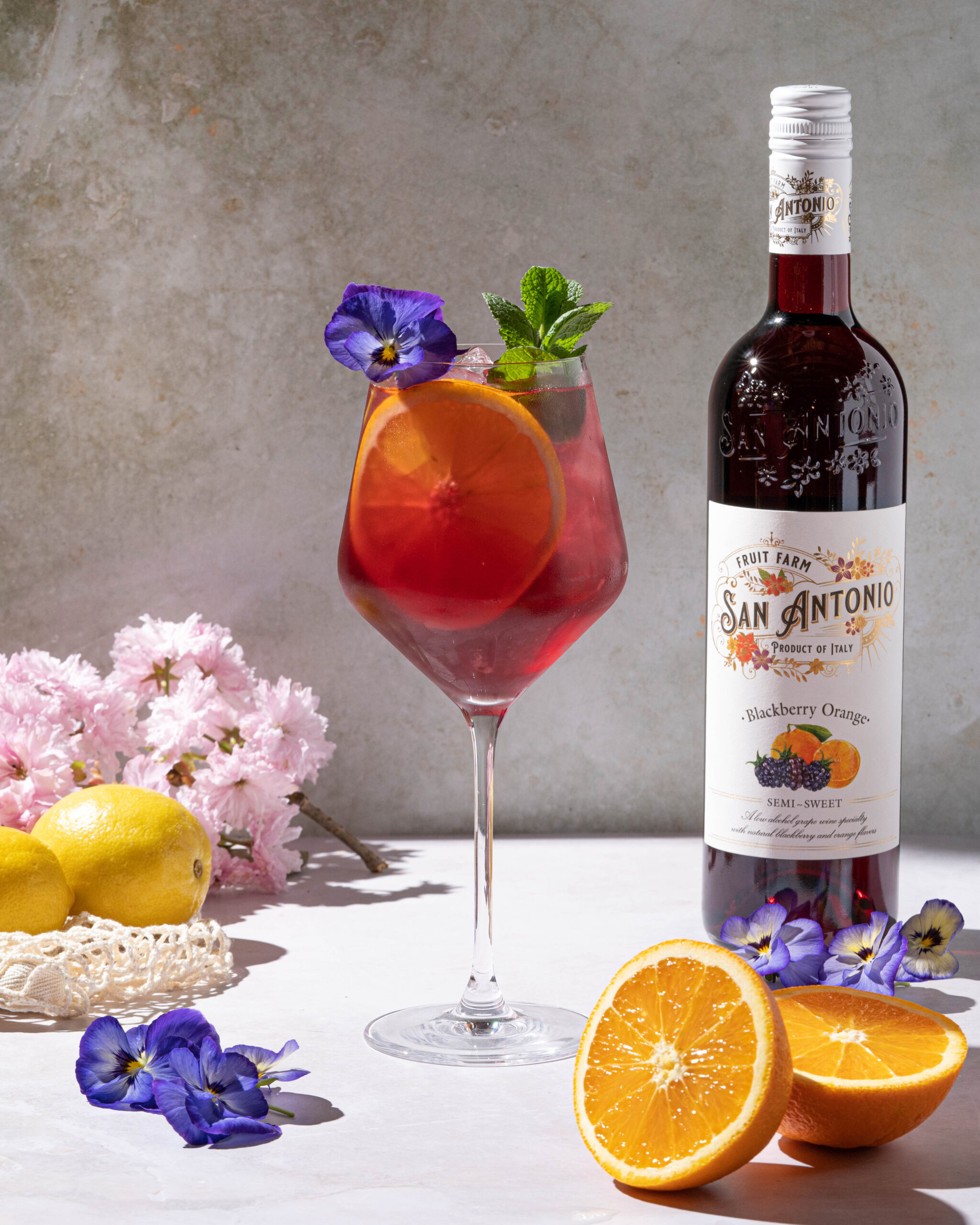 Blackberry Elderflower Spritz | San Antonio Fruit Farm Wines